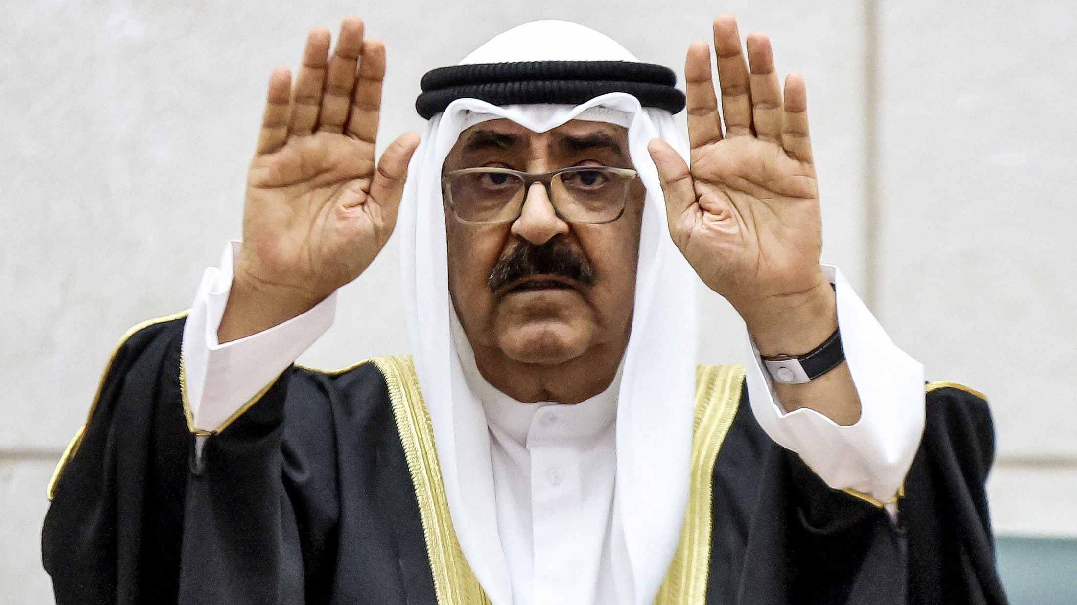 Er führte Land bereits - Kronprinz (83) Meshal wird neuer Emir von ...