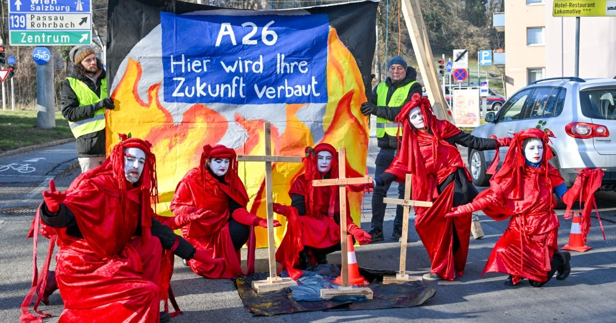 Protest gegen Autobahn - Westring-Demonstration wurde der Strom ...