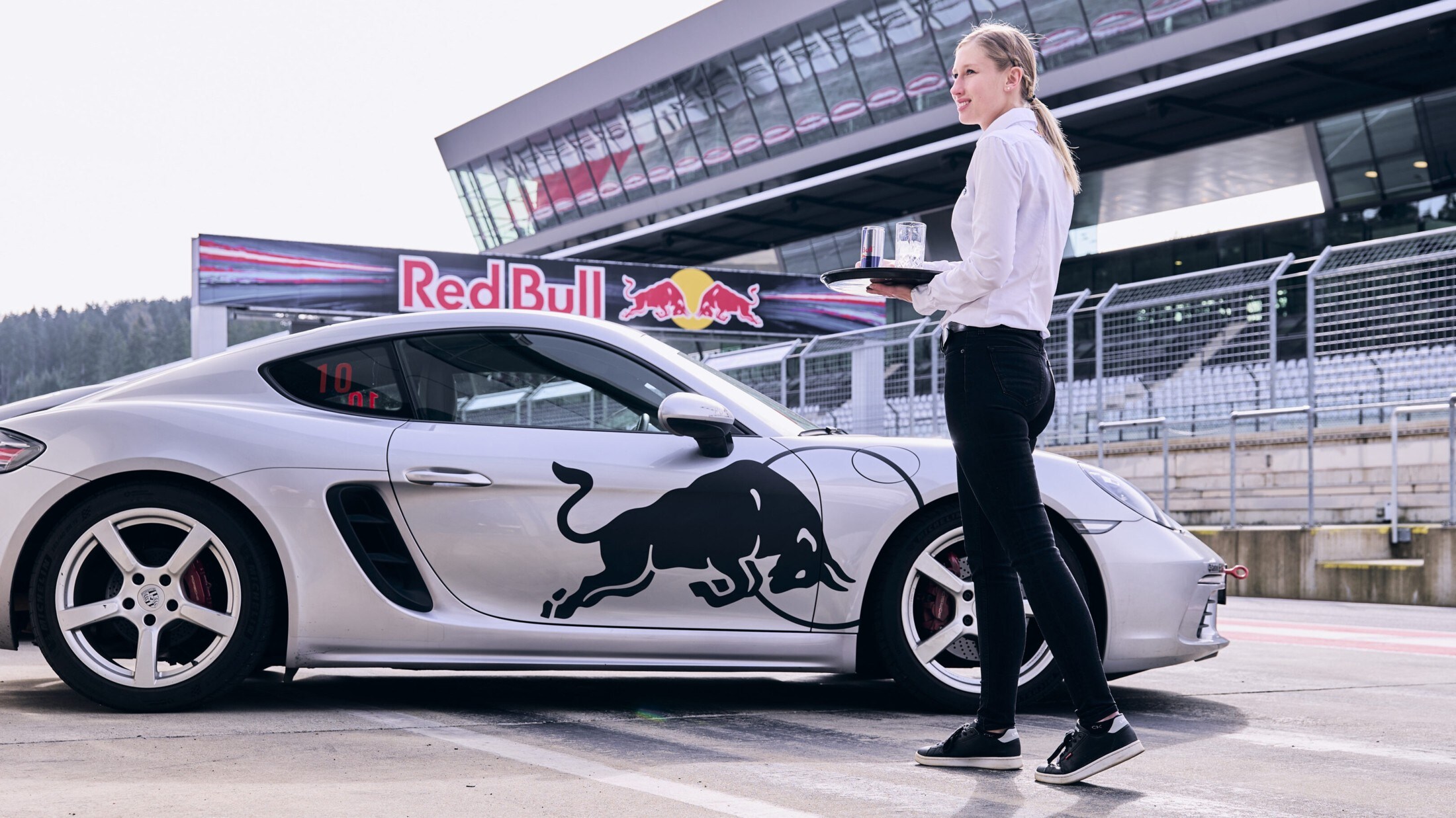 Jobs am Red Bull Ring - Das Leben an einer Rennstrecke ist einfach ...