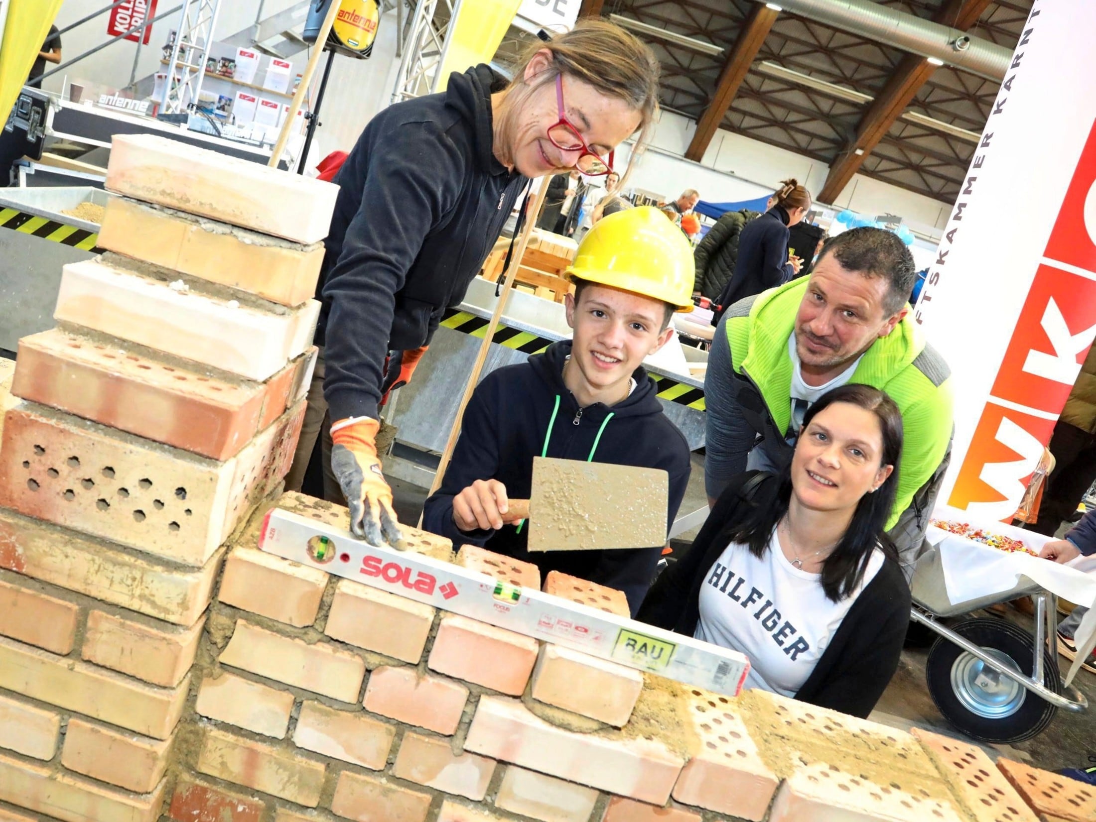 Krönender Abschluss - Großer Ansturm auf die Lehrlingsmesse 2024 | krone.at