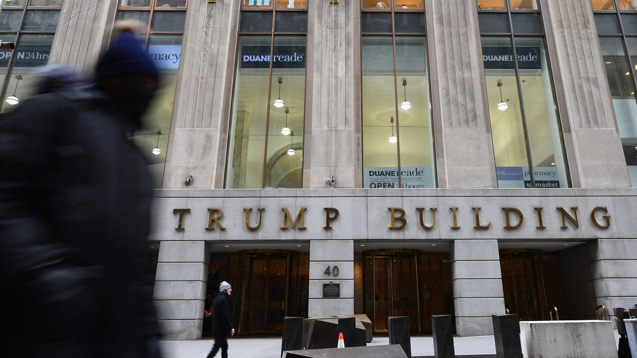 355-million-dollar fine - Prosecutor threatens to seize Trump building ...