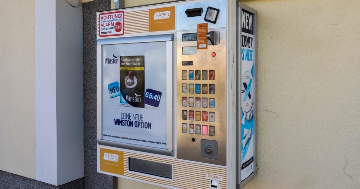 Already high loss - Vending machines cracked: police chase cigarette ...