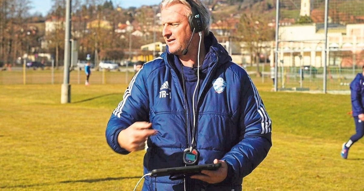 Schopp ist begeistert - Hartberg testet schon die Fußball-Zukunft ...