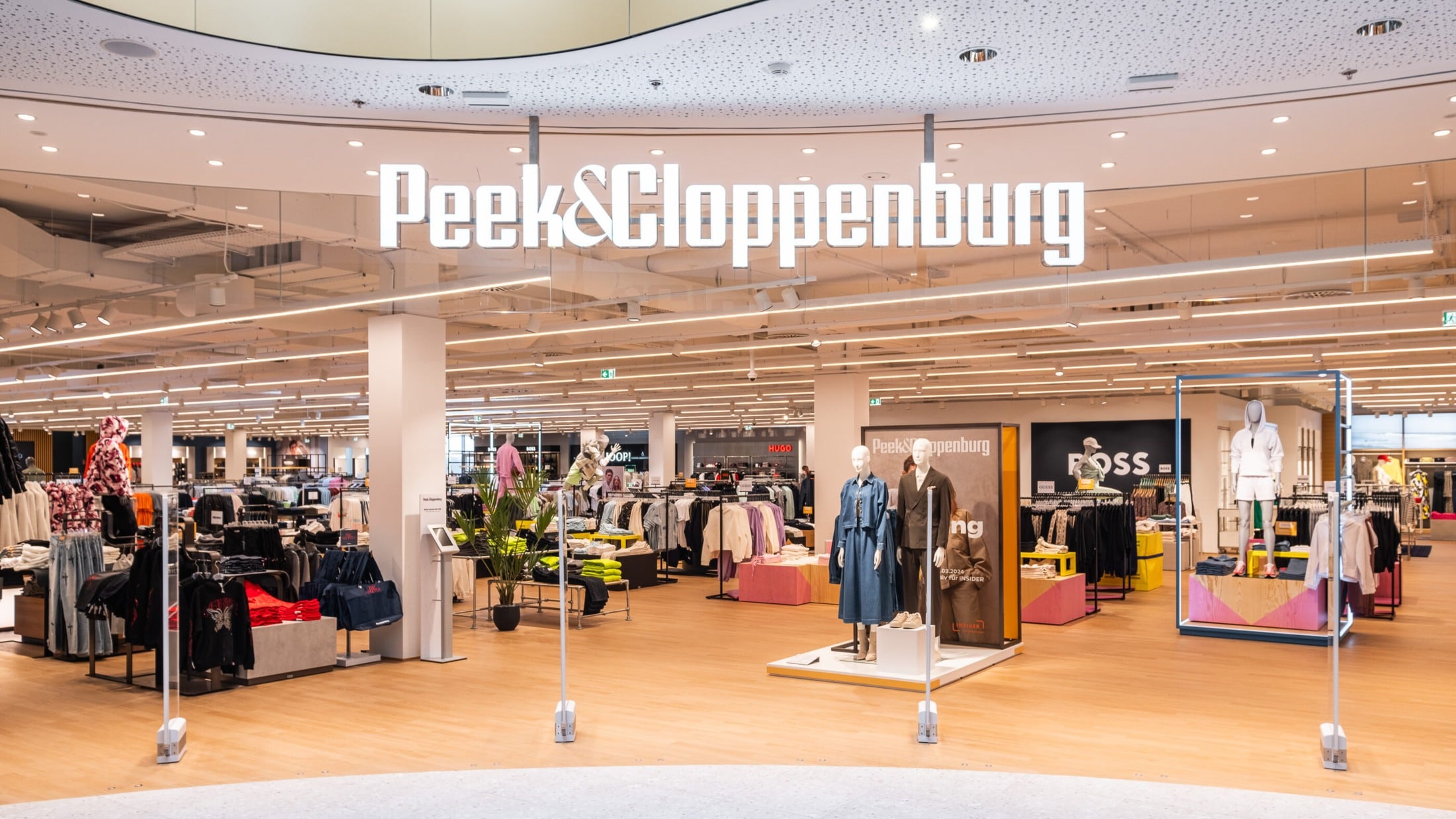 Moderiese macht Tempo - Peek & Cloppenburg expandiert in kleinere ...
