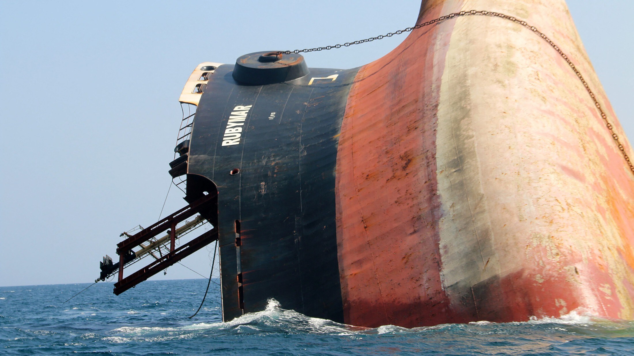 Cut by anchor - Submarine cable cut by freighter that sank off Yemen ...