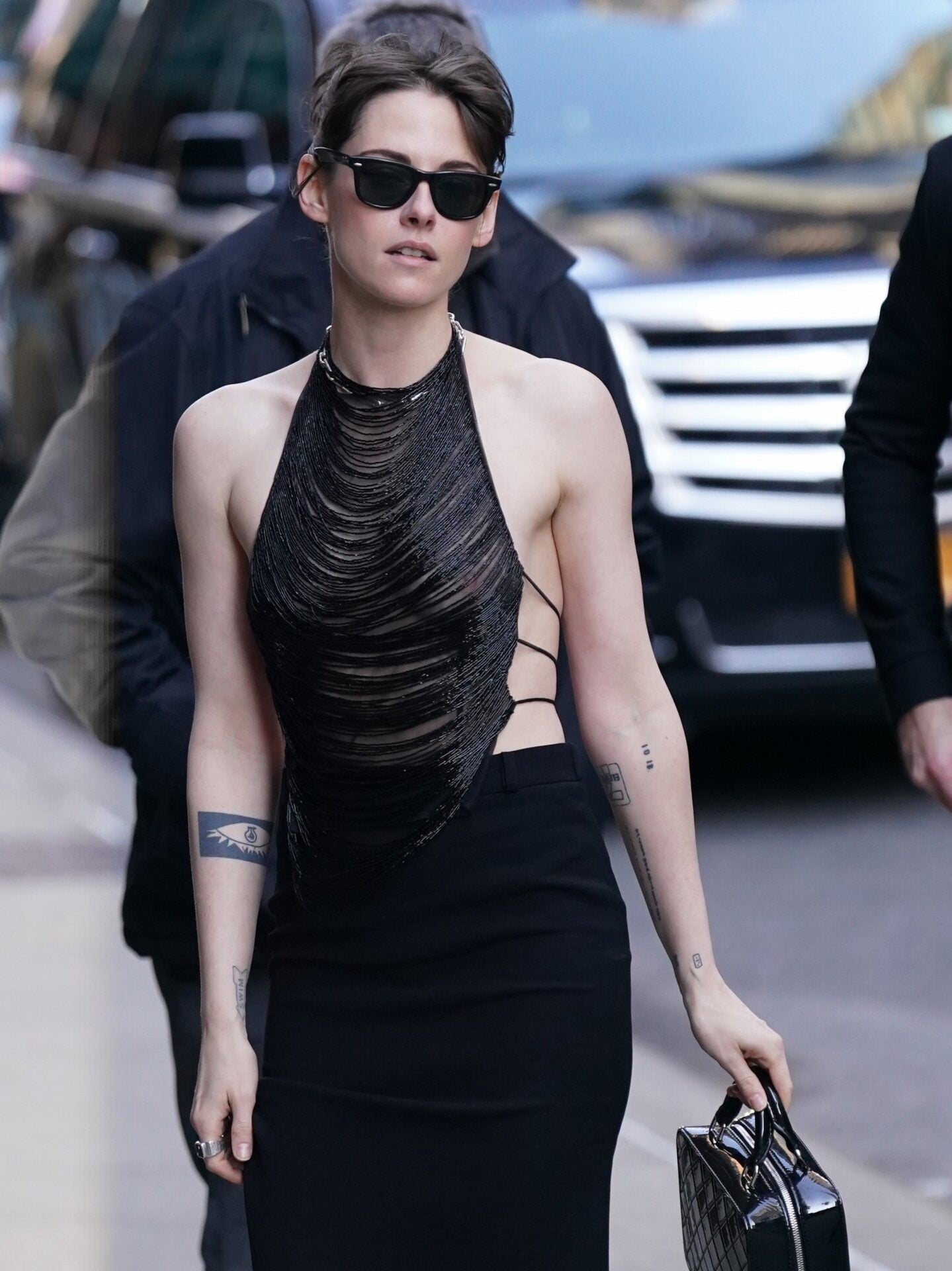 Tenue osée - Kristen Stewart : en haut, mais en bas, des bas nylon ...