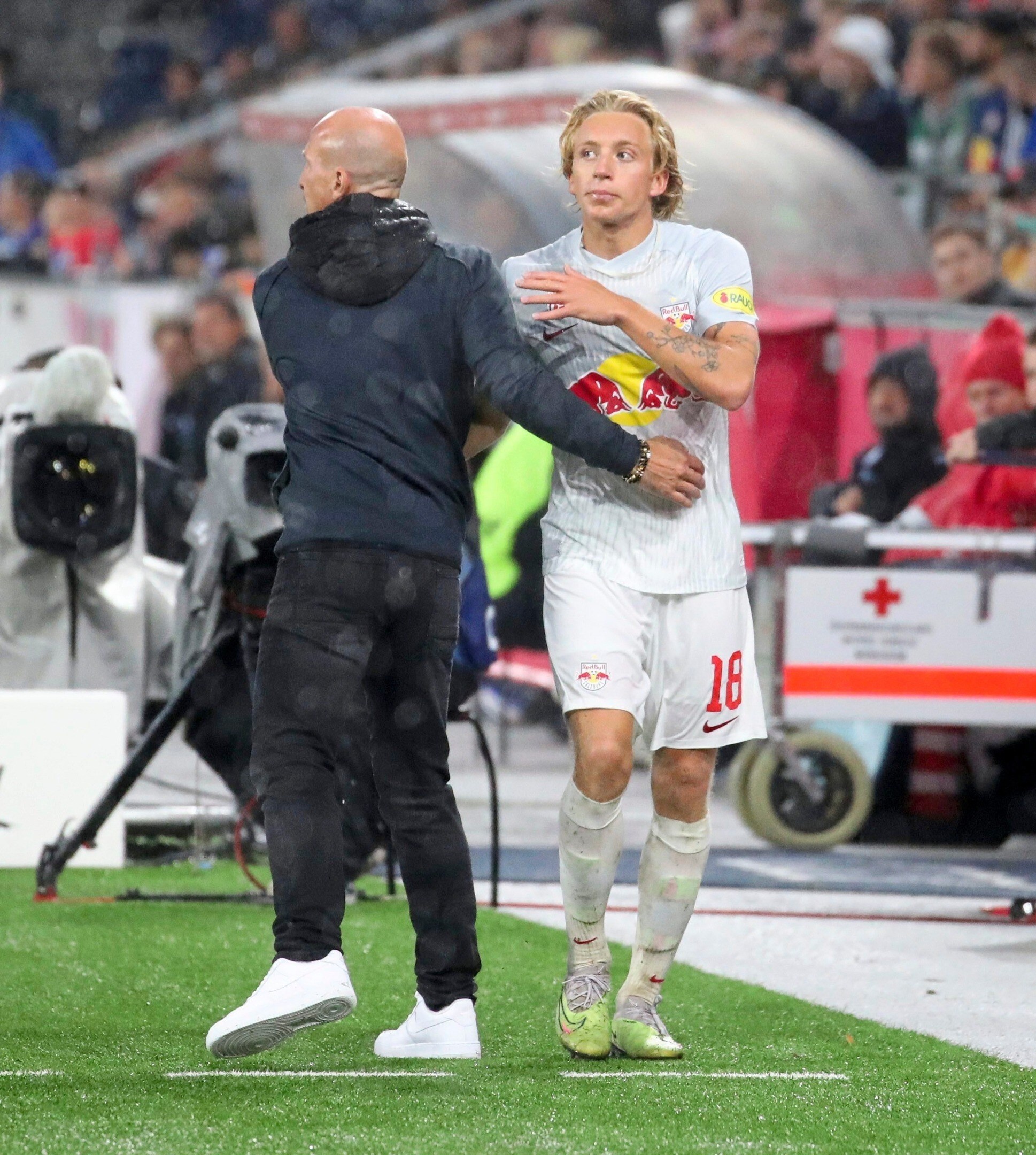 Despite time on the bench - Why Bullen-Dane is not angry with his coach ...