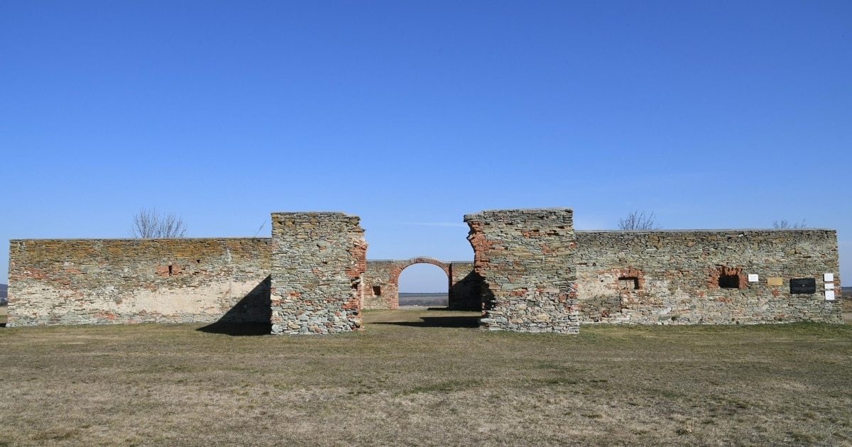 Massacre in Rechnitz - The search for the 180 dead must not stop | krone.at