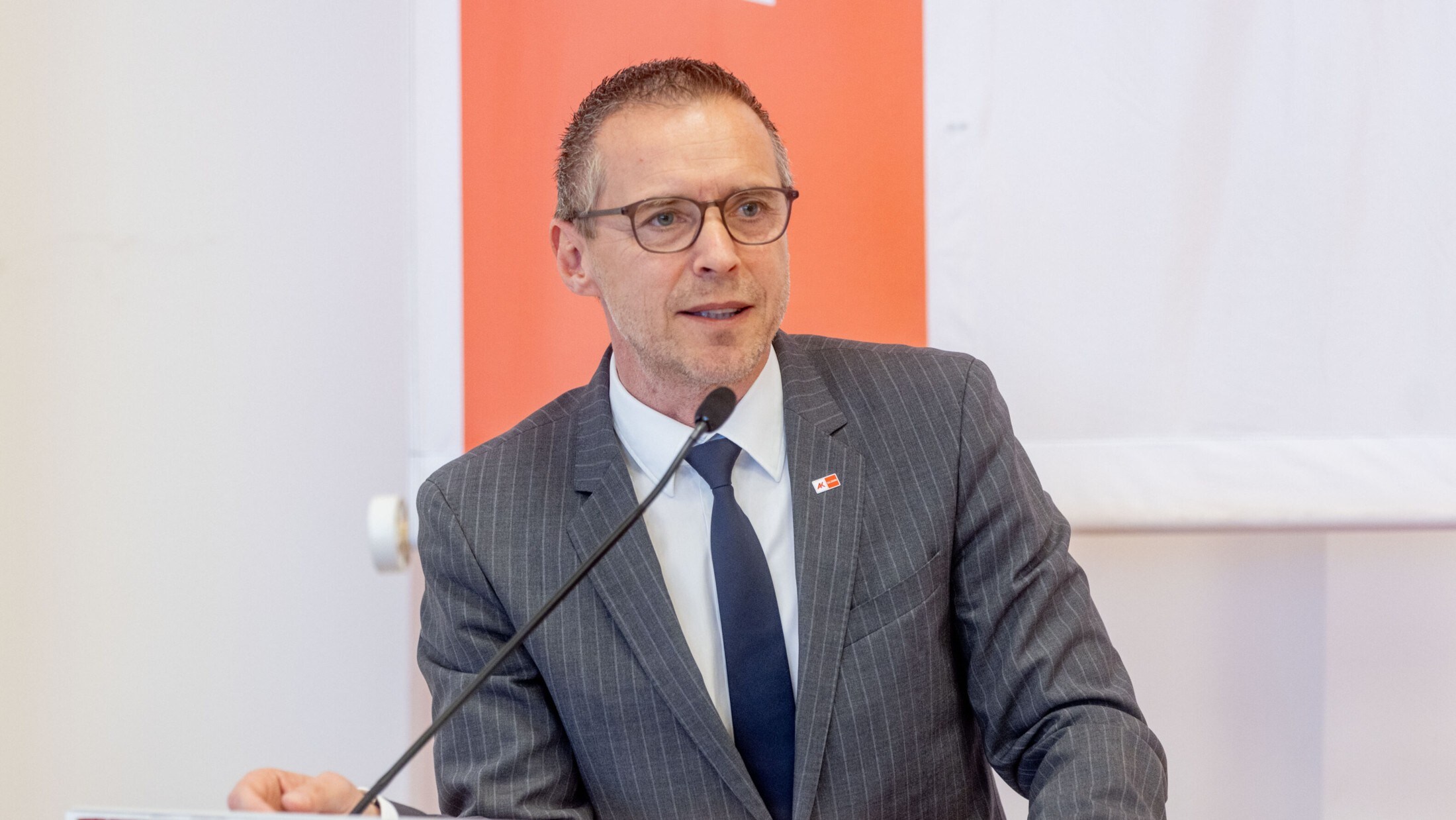 94,3 Prozent dafür - Salzburger AK bestätigte Eder als Präsidenten ...