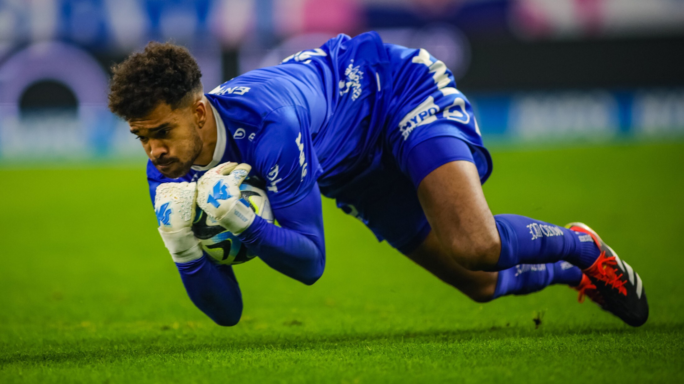 "Grin even wider" - Tobias Lawal is LOTTERIEN Young Star of the Year ...