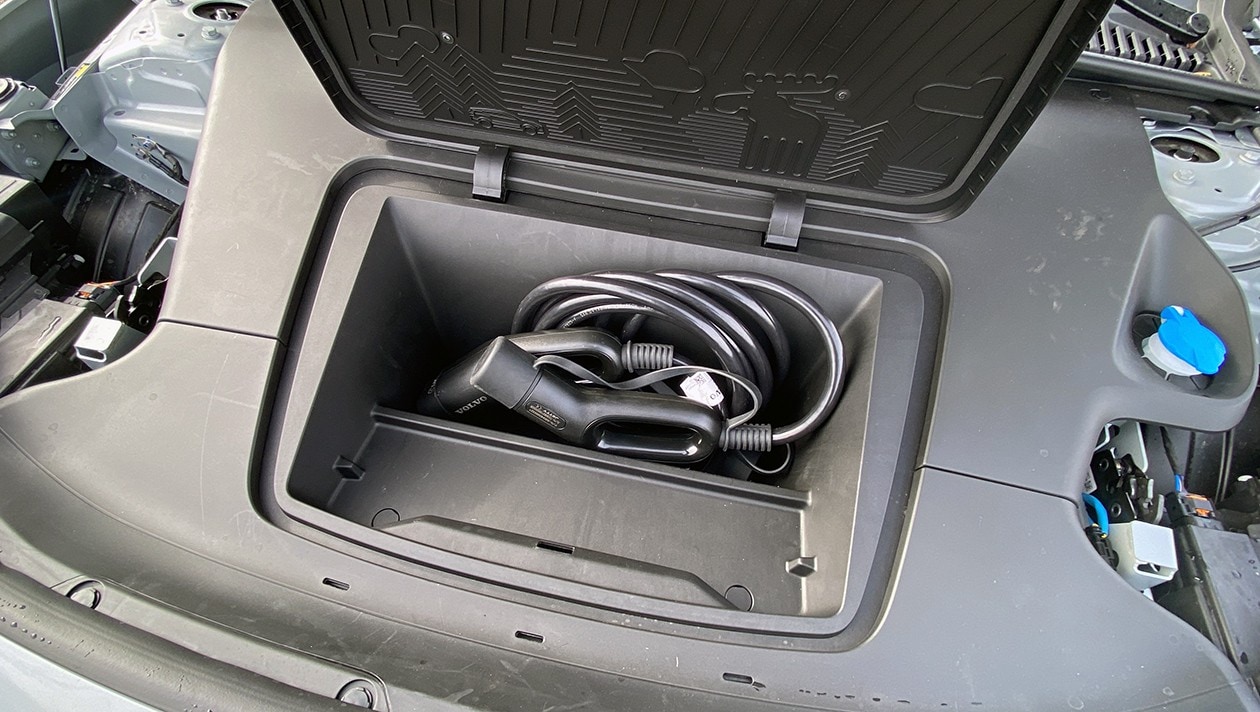 Powerful mini Swede - Volvo EX30: Really as good as everyone thinks ...