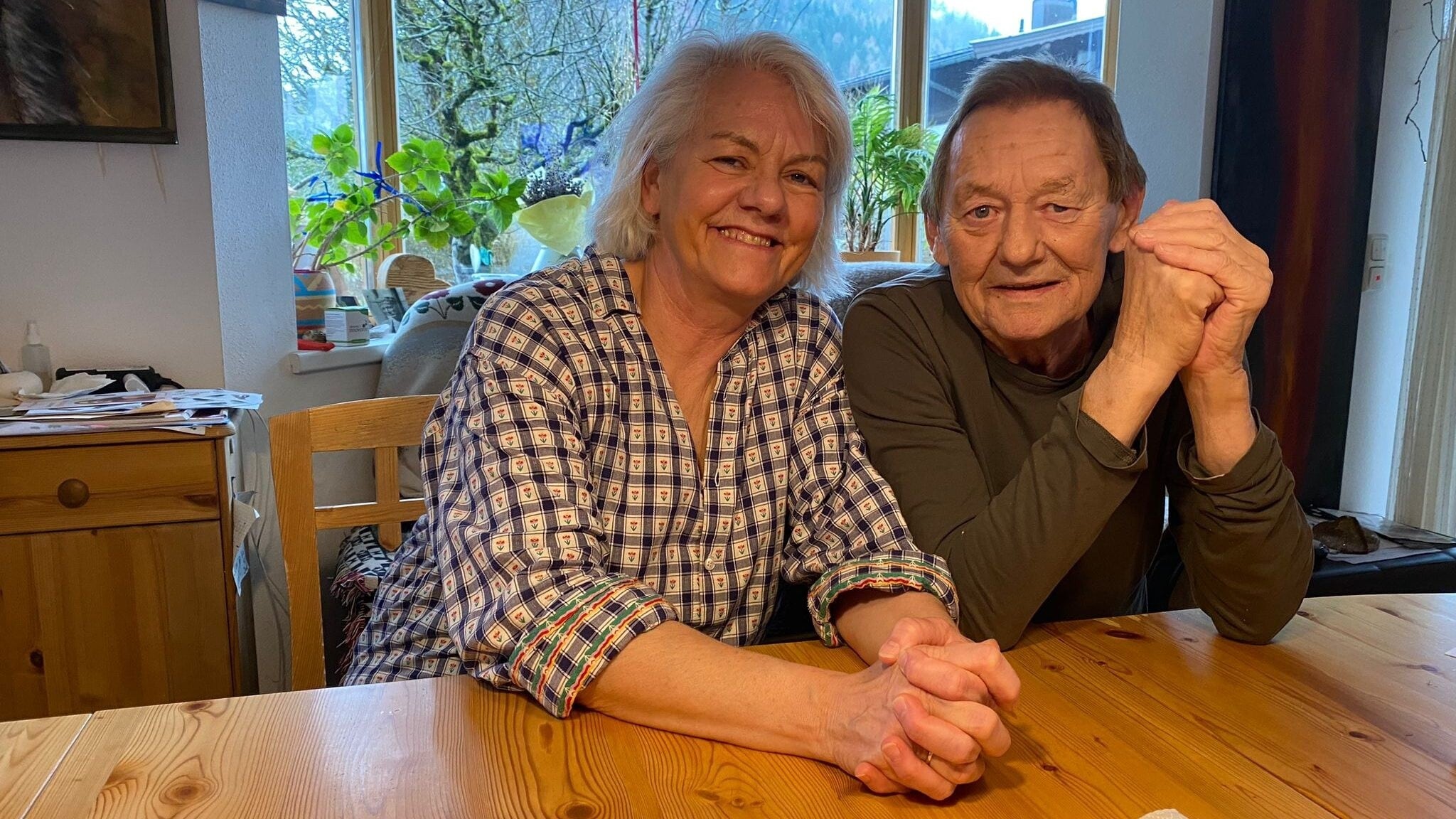 "Woferl" daha iyi hissediyor - Wolfgang Ambros hastaneden taburcu ...