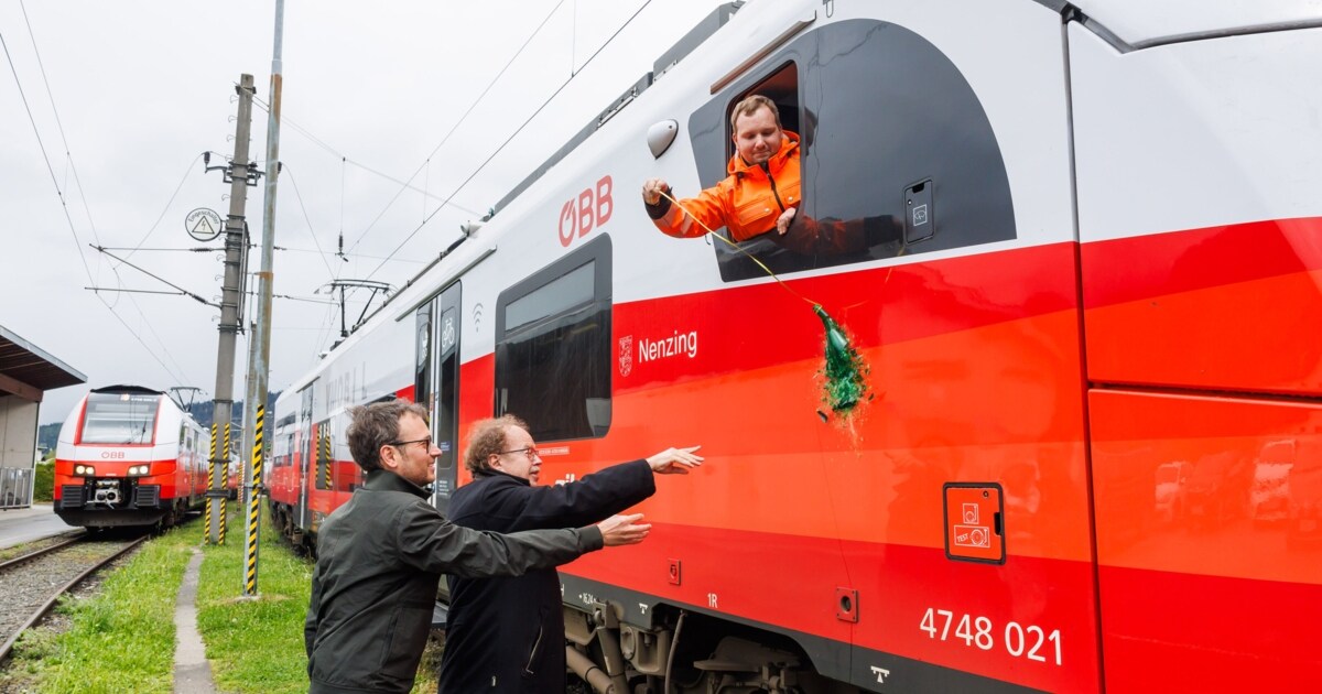Public transport - Big station at the train launch in Bludenz | krone.at