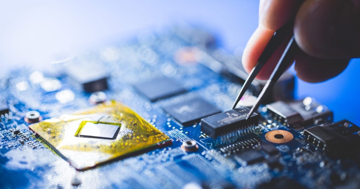 CBA negotiations - Agreement in the electrical industry: 7.5% more pay ...