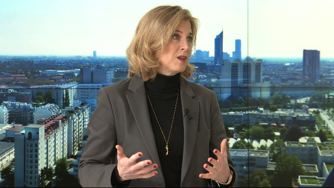 NEOS-Chefin offensiv - Meinl-Reisinger: „25.000 € für alle 18-Jährigen“ | krone.at