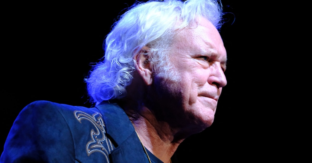 11 year break - Randy Travis releases song after stroke | krone.at