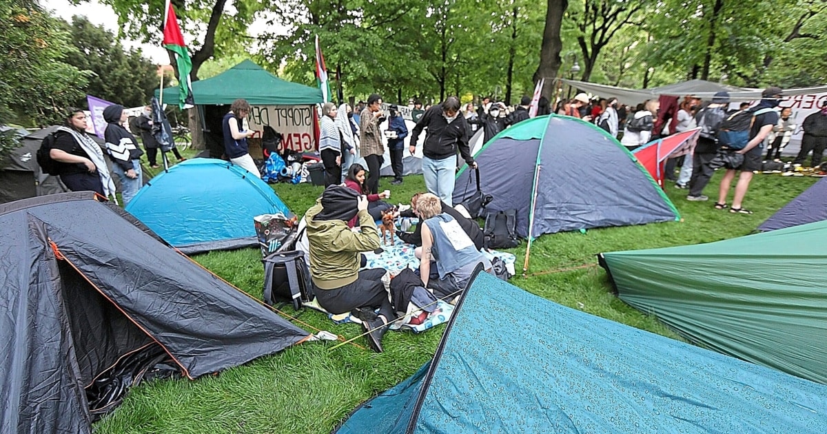 Police already on site - Palestine protest camps now also in Vienna ...
