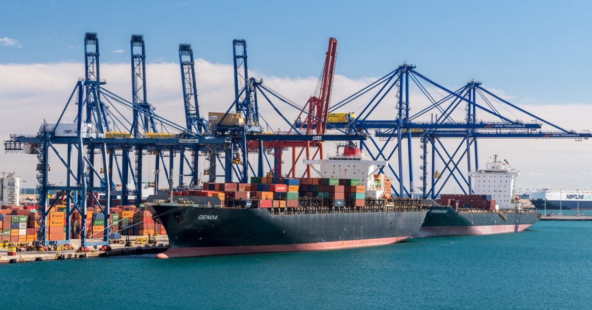 Delivery for Israel - Spain refuses to allow ship to dock because of ...