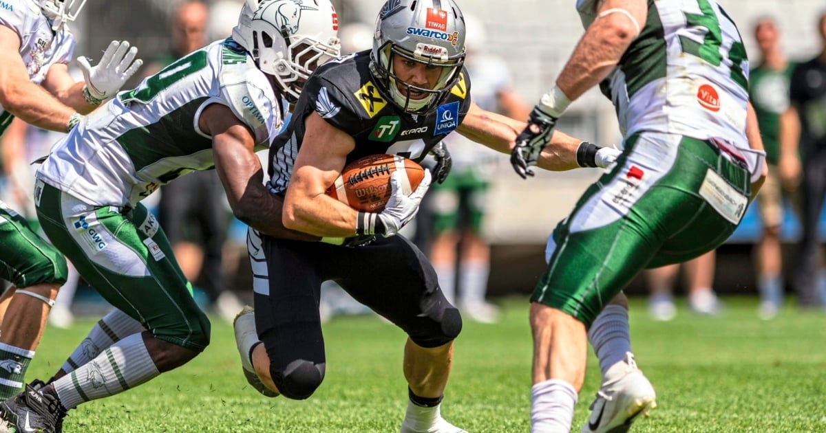 NFL-Trainer in Tirol - Raiders-Kapitän schwärmt: „Täglich Neues gelernt ...