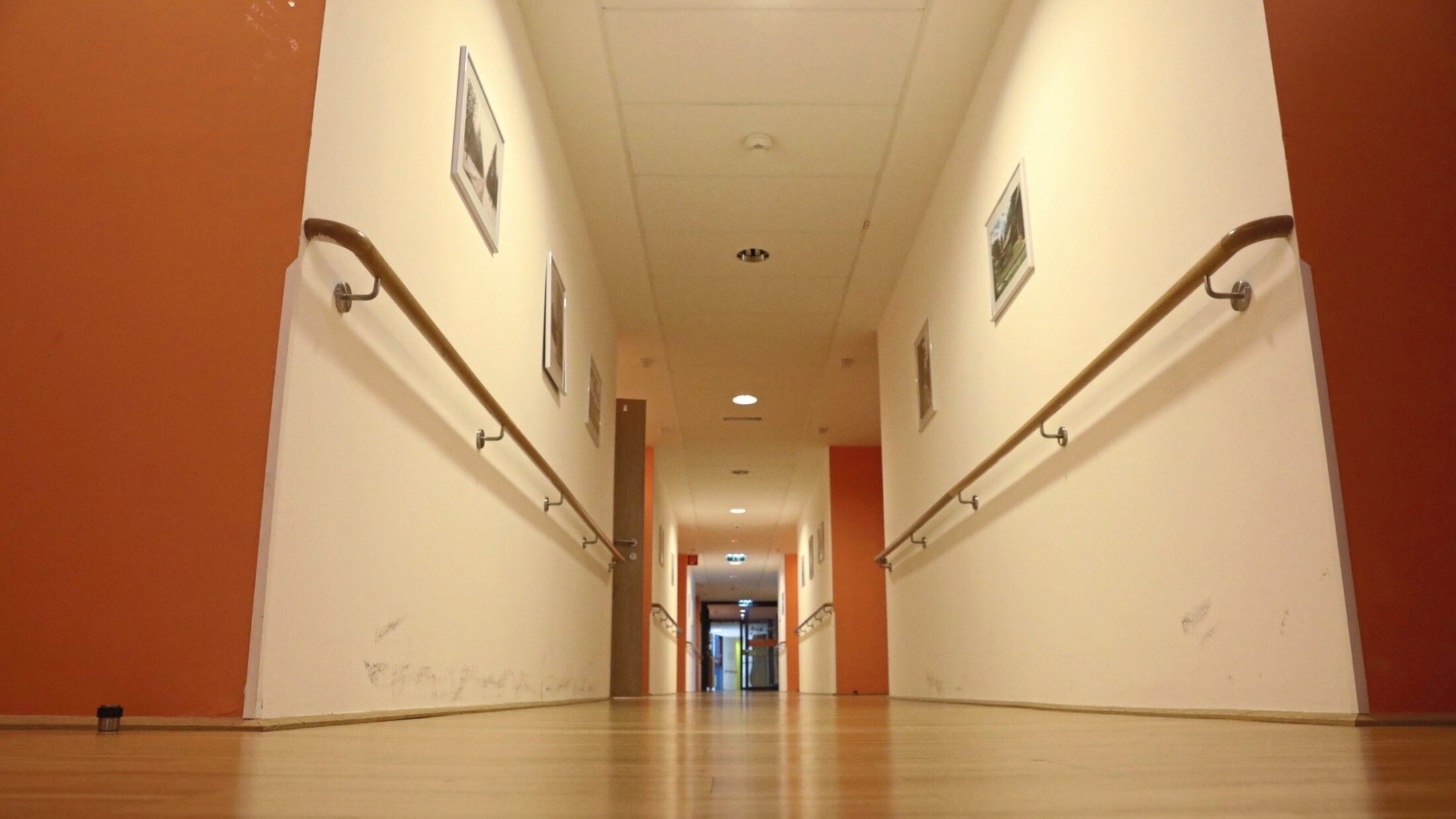 Many are alone - The great and sad loneliness in retirement homes ...