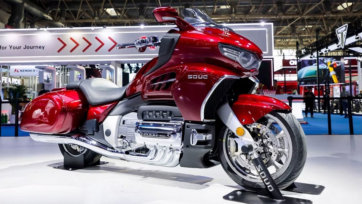 Boxer aus China - Kommt dieses Achtzylinder-Motorrad bald zu uns ...