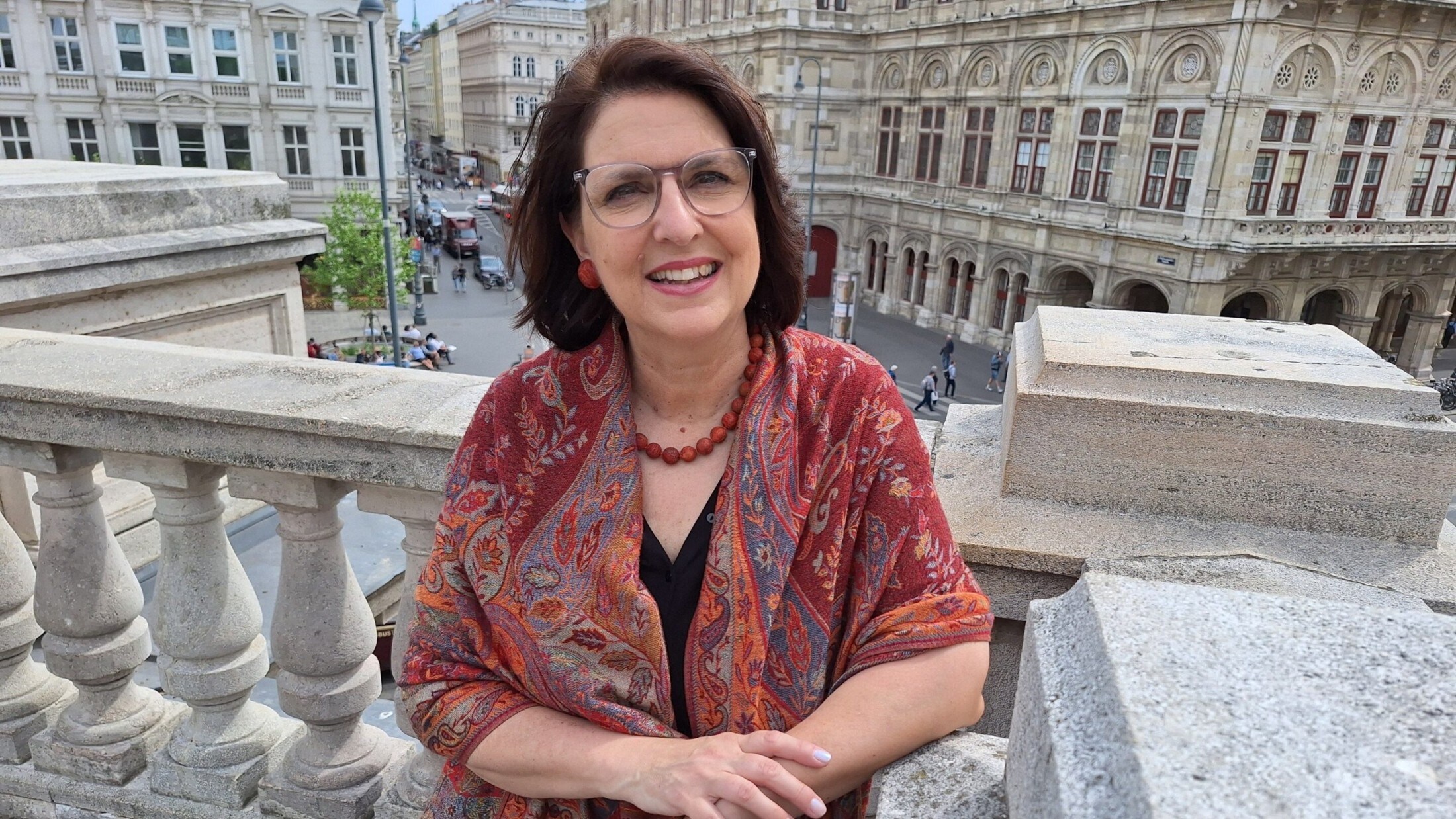 Neuer Wien-Krimi - Beate Maxian: Der Tod einer Modezarin an der Donau ...