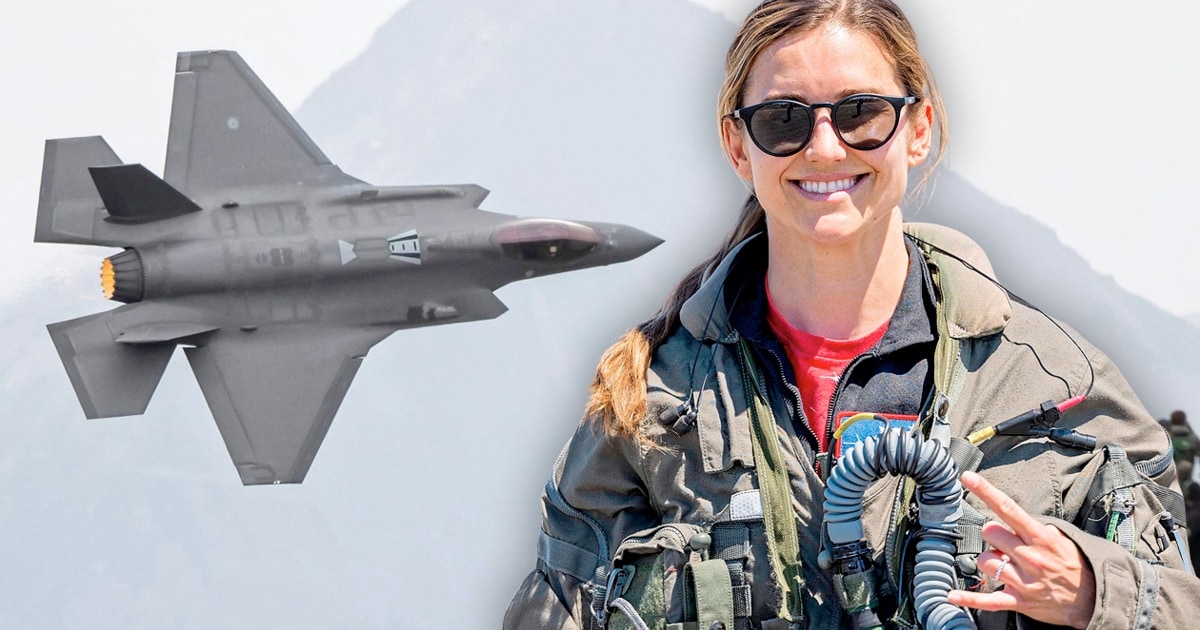 Show at the beginning of September - Airpower: Top pilot on approach ...