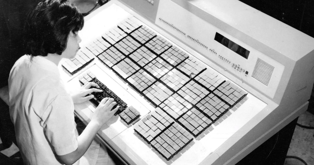 Forgotten technology - What Chinese people typed on before the QWERTY ...