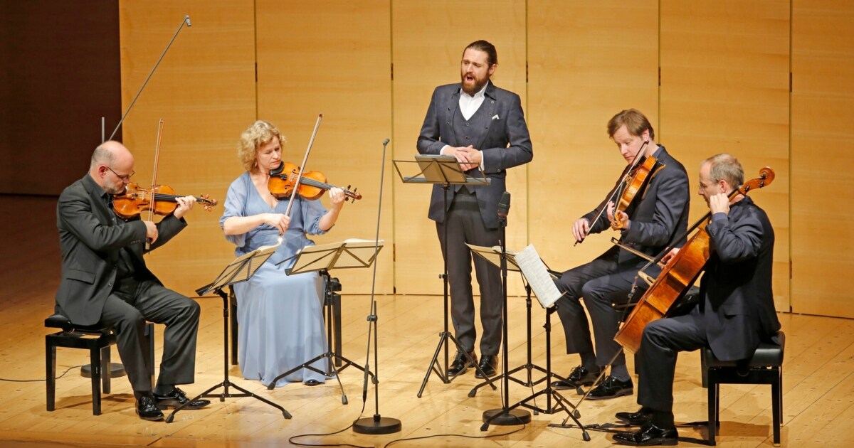 Concert review - A serious program to kick off the Schubertiade | krone.at