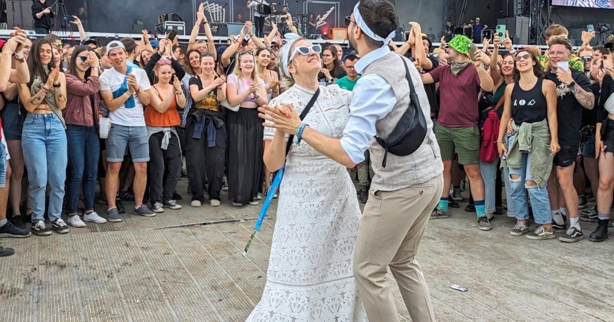 Wedding bells - Hard sounds, hot love: saying “I do” at Nova Rock ...