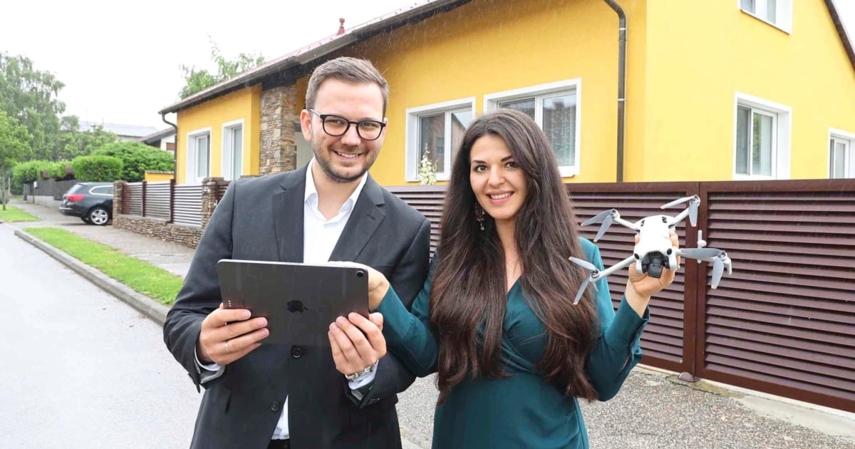 Goodbye, commission! - Young couple revolutionizes the real estate ...