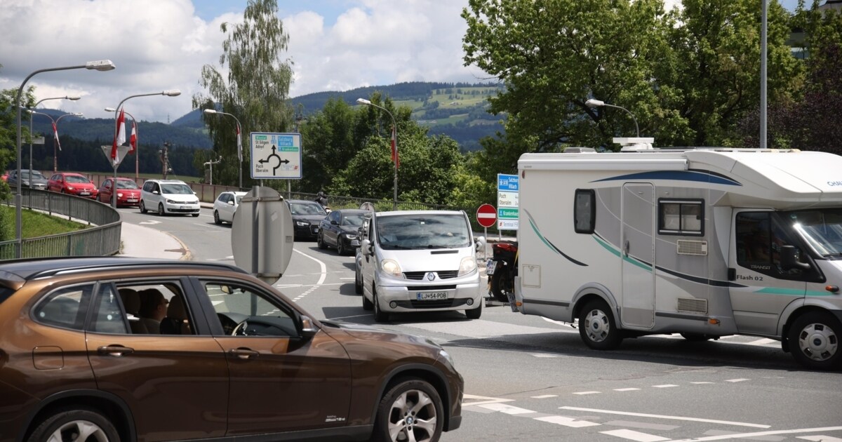 Traffic jam on the A10 - “Nothing is happening” | krone.at