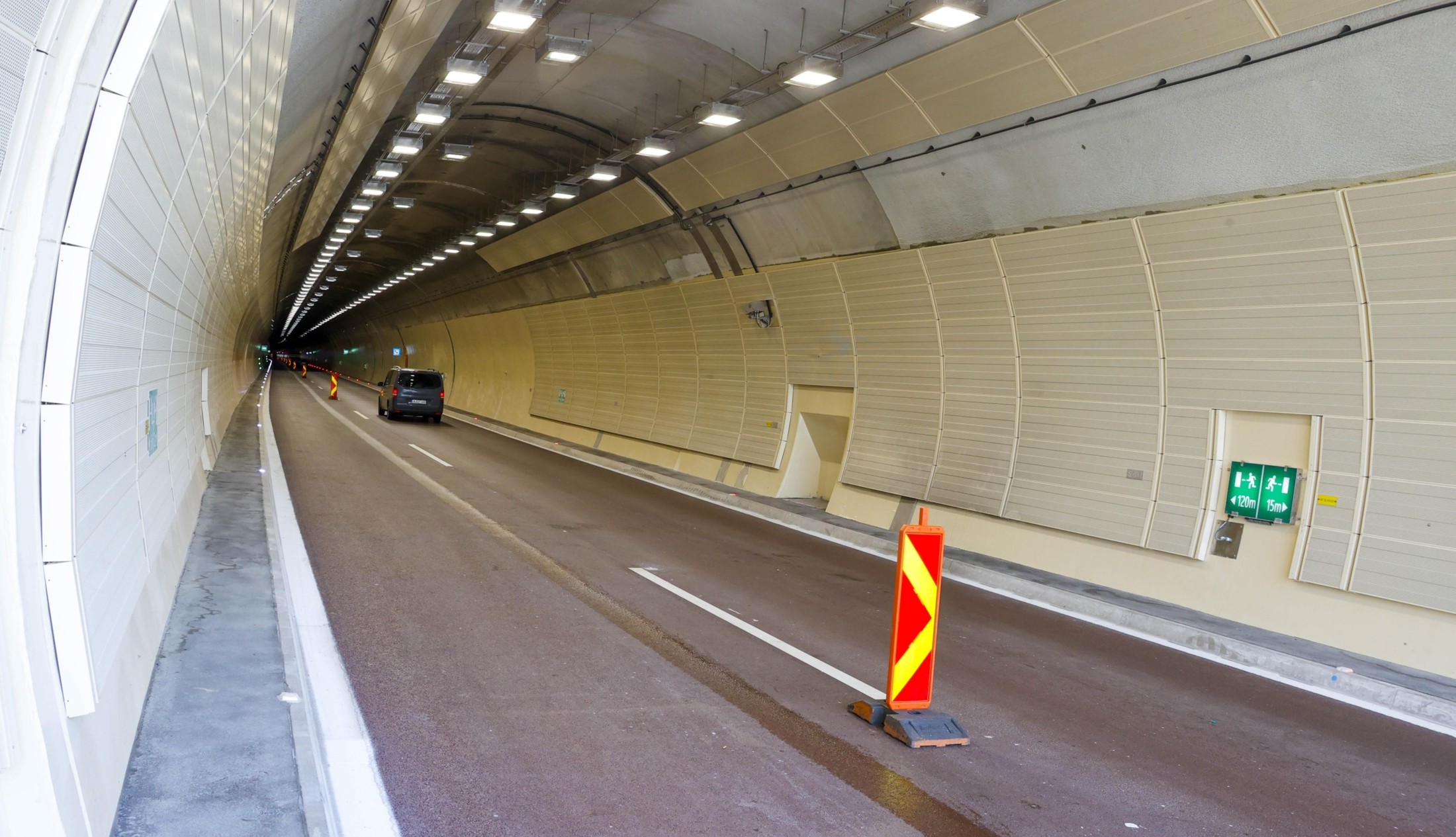 Baustellenüberblick - Warum die Tunnel auf der A10 jetzt „Ohren“ haben ...