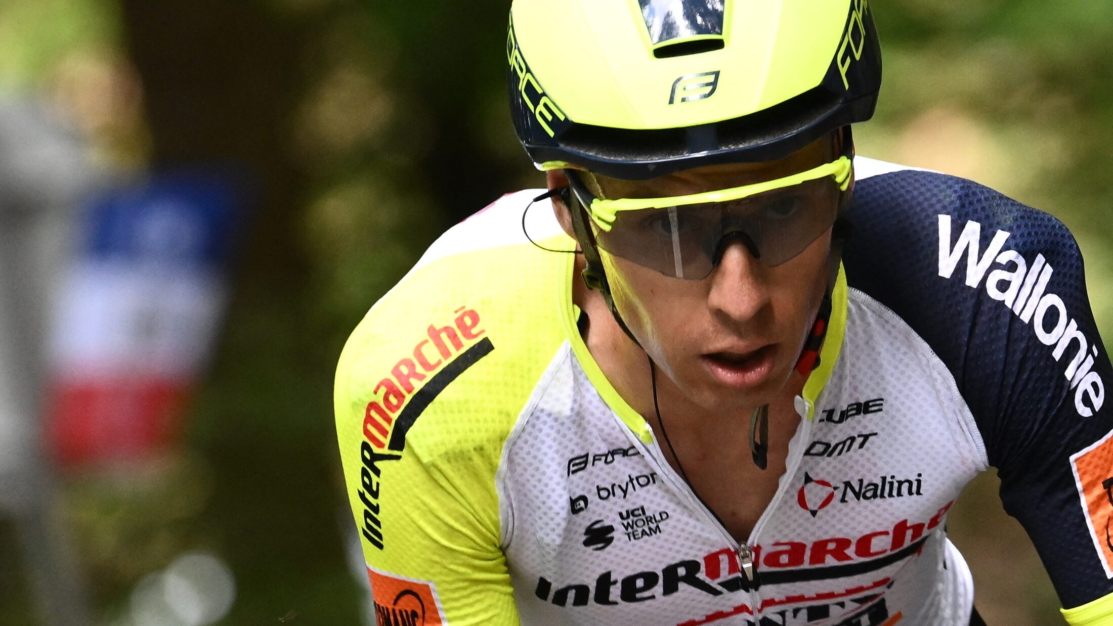 Hirt im Pech - Crash mit Zuschauer: Schreck vor Tour-Start | krone.at