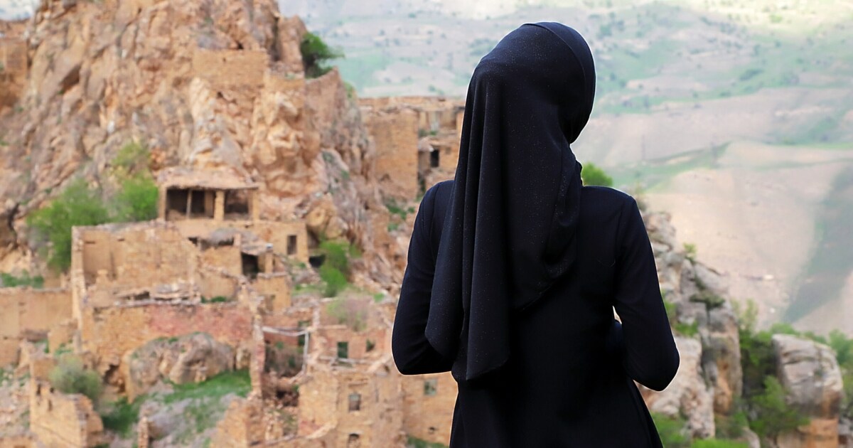 After terrorist attack - Face veil ban issued in Dagestan | krone.at