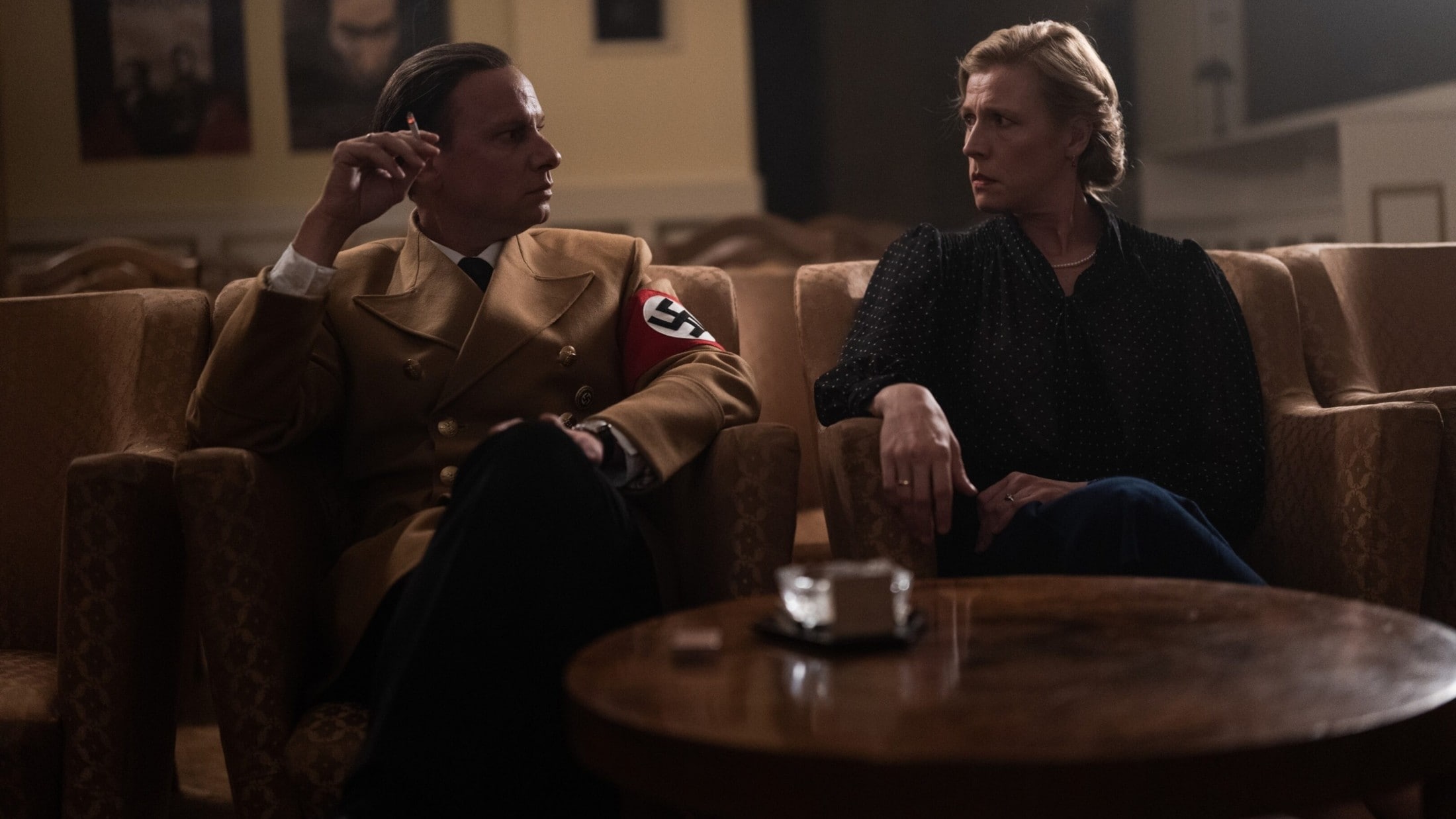 „Führer und Verführer“ - Robert Stadlober als Goebbels: „Manischer Ritt ...