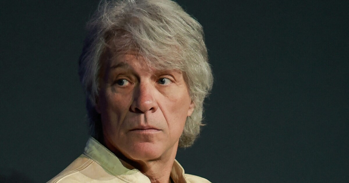Sie „war eine Kraft“ - Jon Bon Jovi in tiefer Trauer um seine Mutter ...