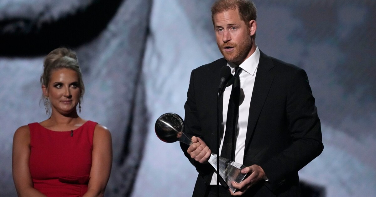 Emotional evening - Prince Harry on the verge of tears after heavy ...