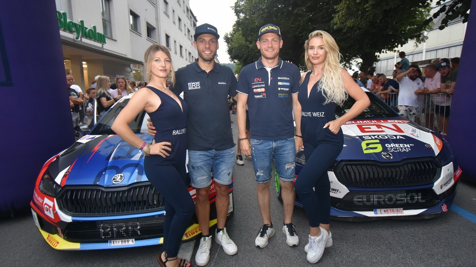 Co-Pilotinnen - Die wahren Chefs im Rallye-Auto sind die Frauen | krone.at