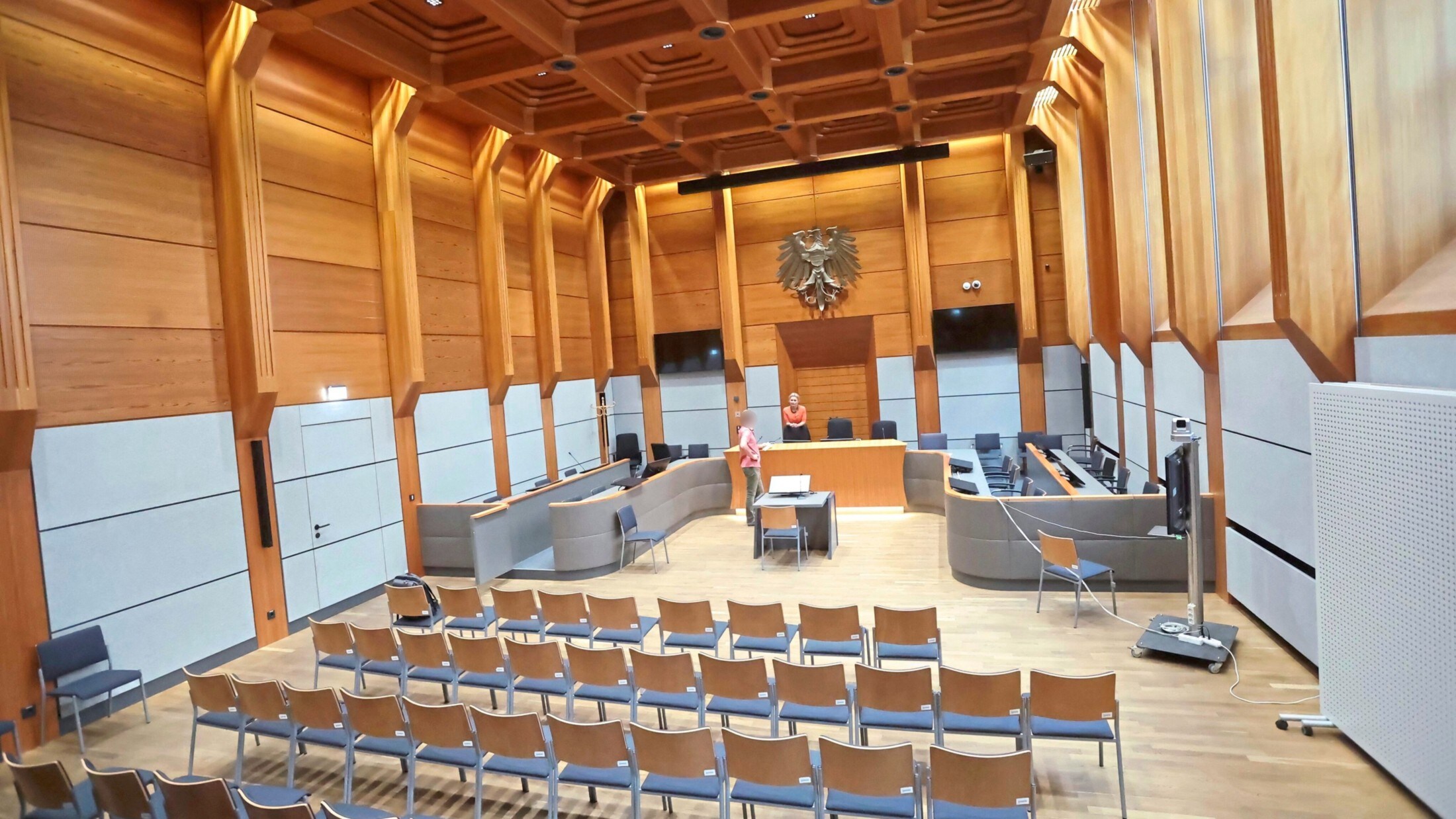 Prozessstart in Tirol - Fall Leon: Mordverdächtiger Vater auf ...