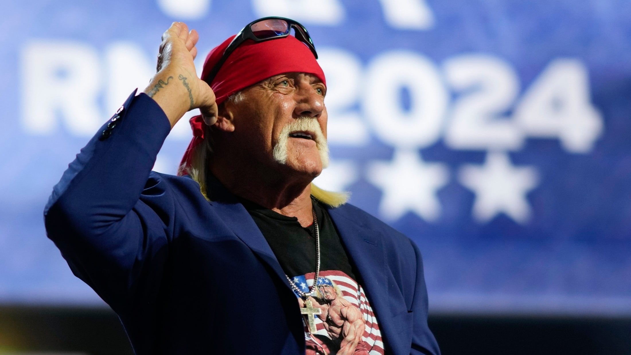 Herzstillstand mit 71 - Wrestling-Welt erschüttert: Hulk Hogan ist tot ...