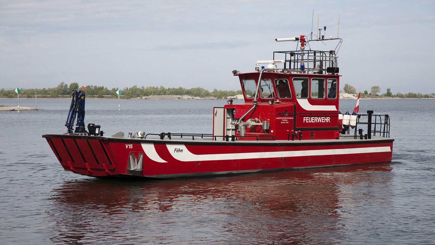 Miku and teto r64 milk what a flop, photos were misleading,