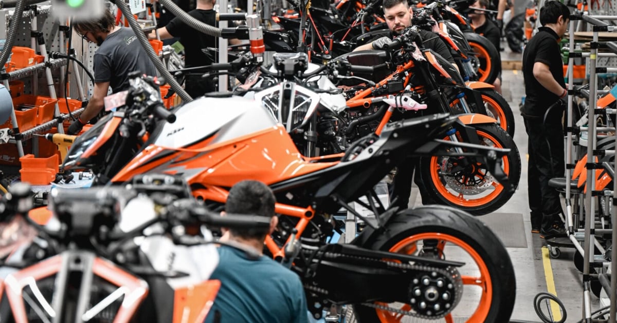 Half-year loss - KTM tightens austerity package: 200 jobs now to be cut ...