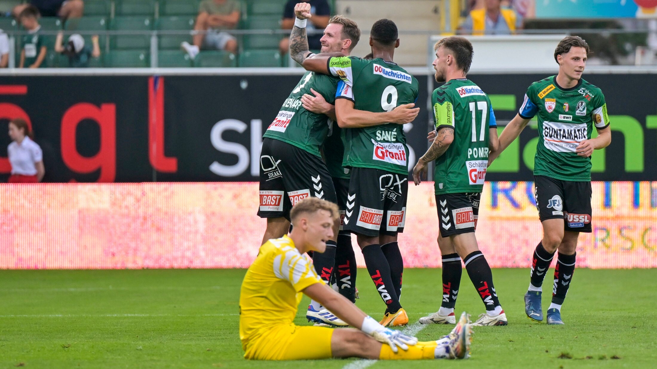 Second League: - SV Ried new league leaders after second win | krone.at