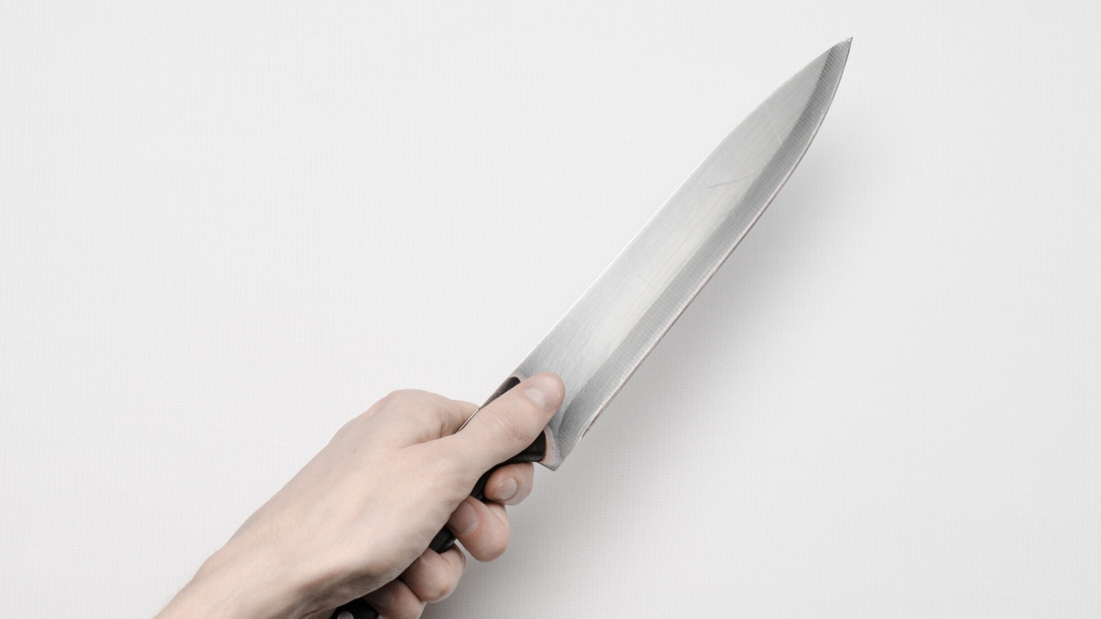 Ban from September - Britons to hand in knives and machetes | krone.at