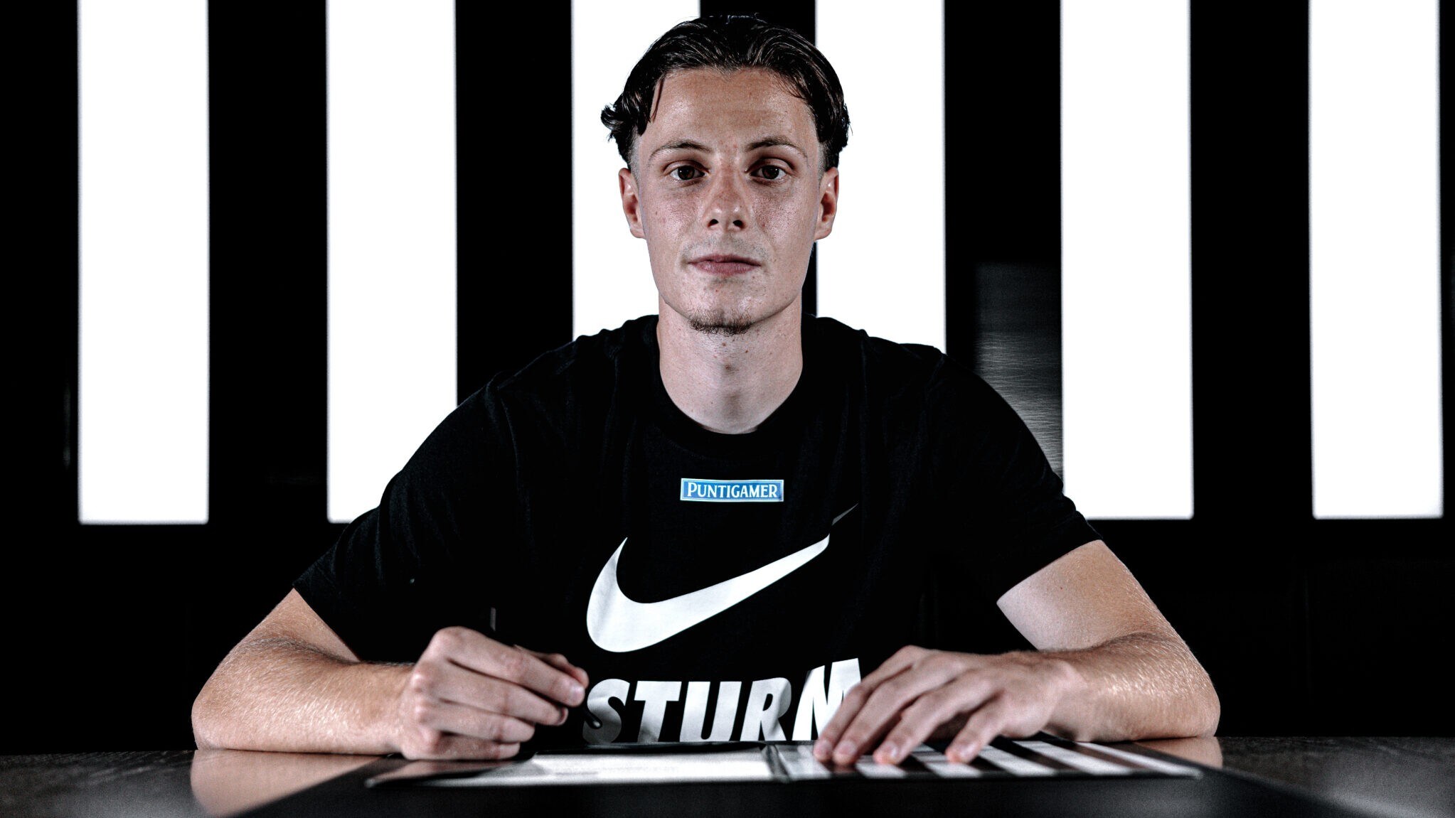 Top-Talent zum Meister - Wieder aus Ried! Sturm holt neuen Stürmer ...