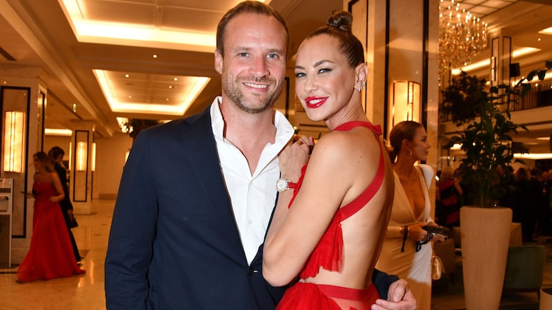 Instagram-Premiere! - Sandy Meyer-Wölden postete Pärchen-Foto mit ...