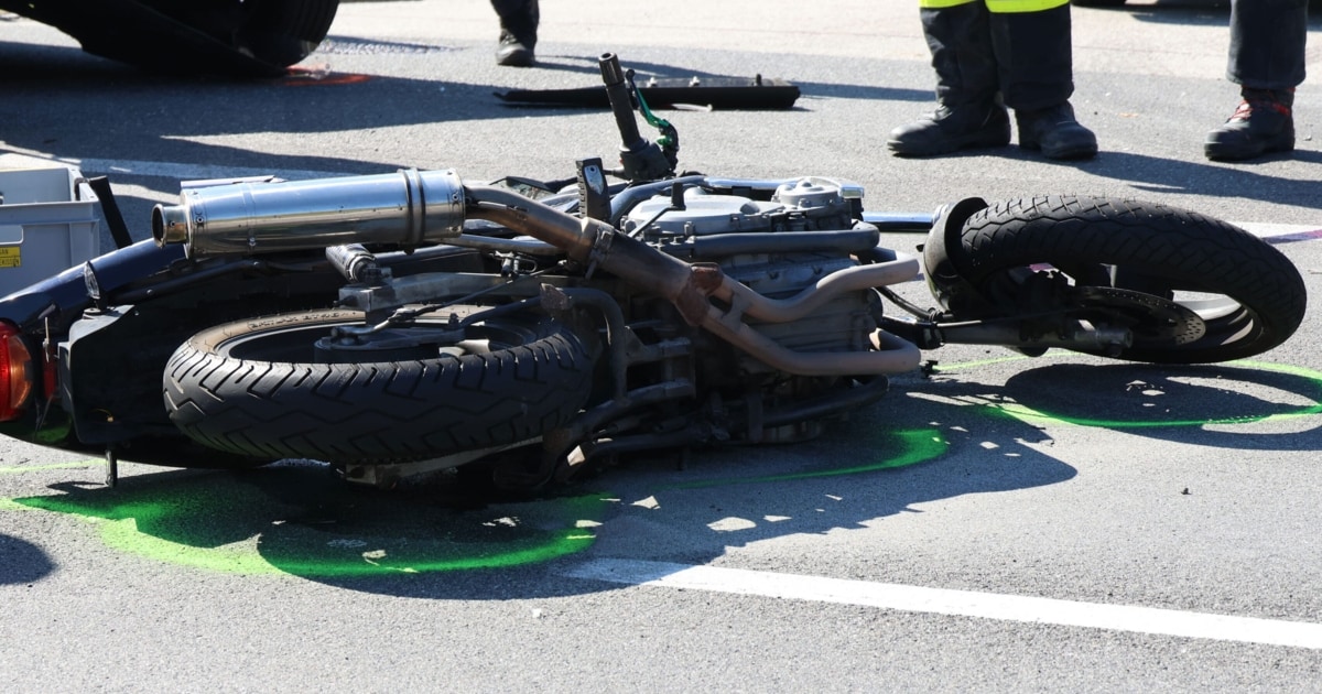 Mit Pkw kollidiert - 25-jähriger Wiener starb bei Motorradunfall in NÖ ...