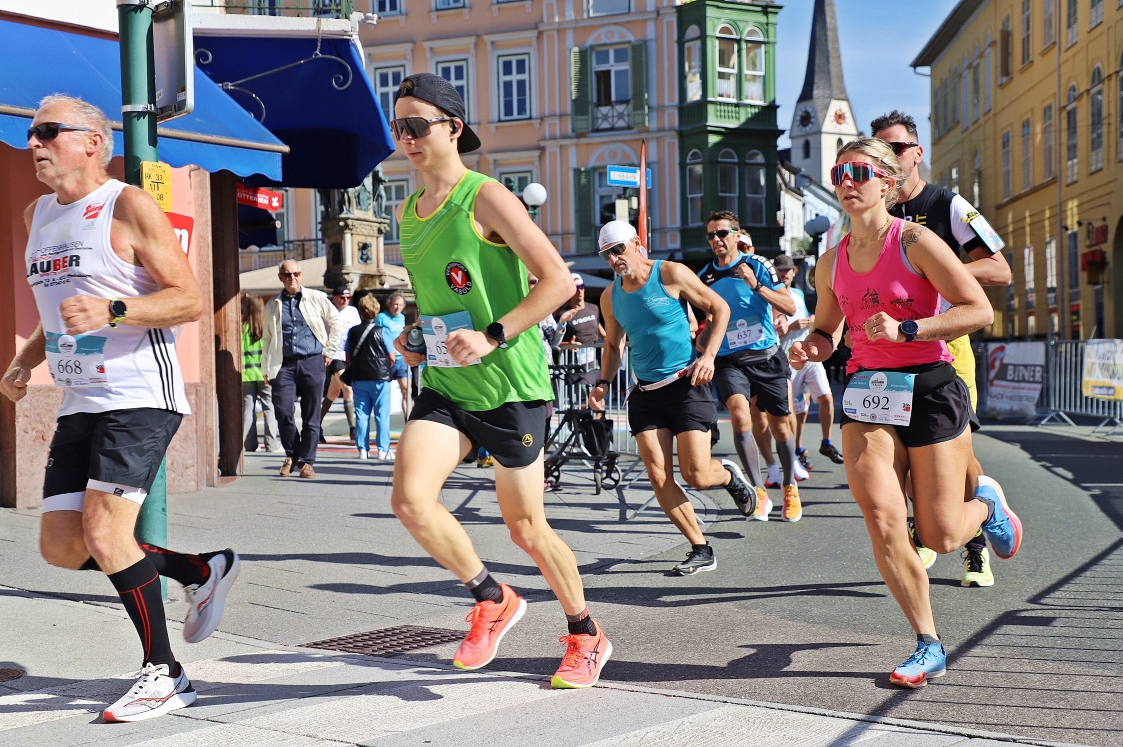Mourning for 32-year-old - Drama at running event: athlete collapses ...