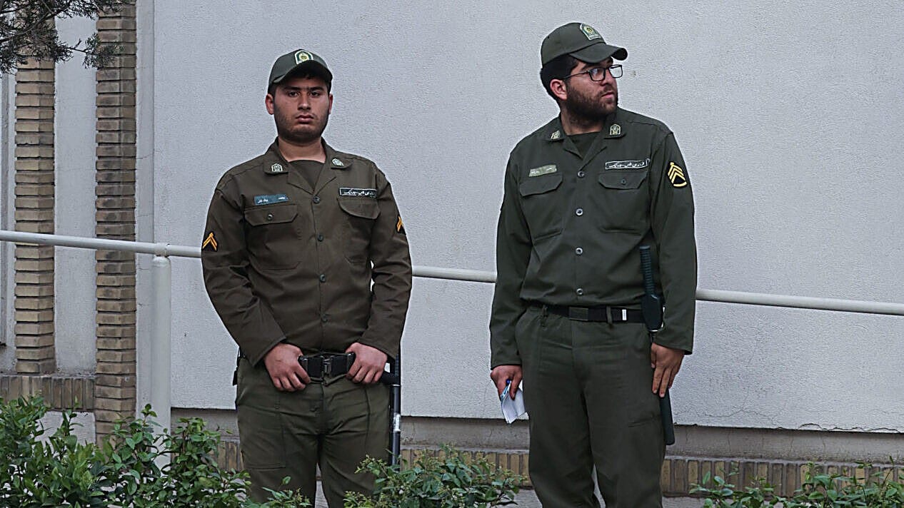 Death penalty looms - Mossad collaborators? Twelve arrests in Iran ...